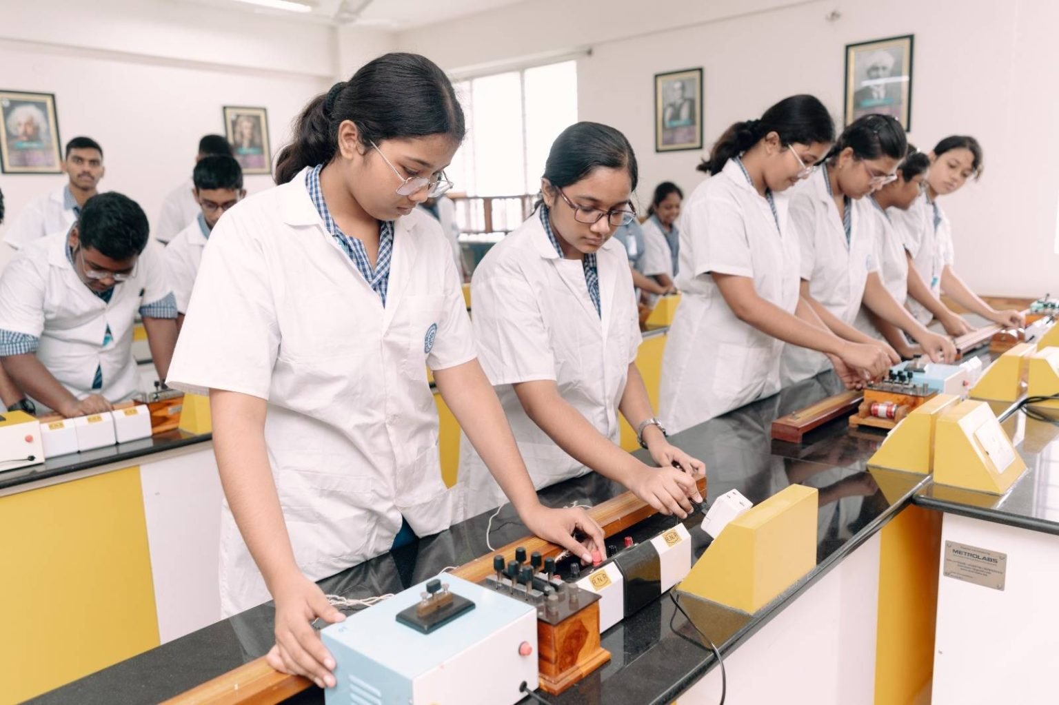 Simplifying Science in High School: The Approach of the Best ICSE School